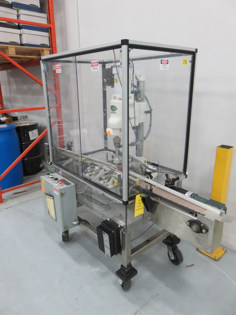 Swanmatic Semi Automatic Chuck Capper C300 (Cappers, Chuck) - Banks ...